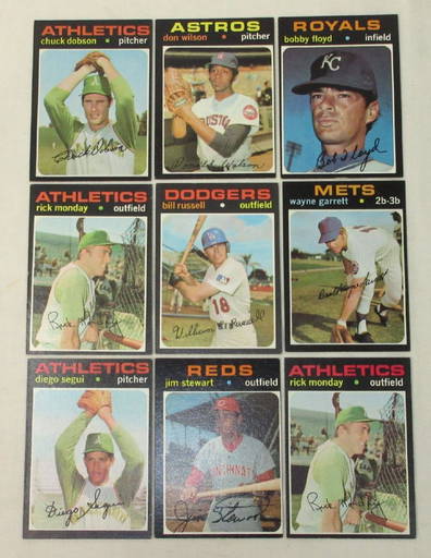 (9) 1971 Topps Baseball Cards