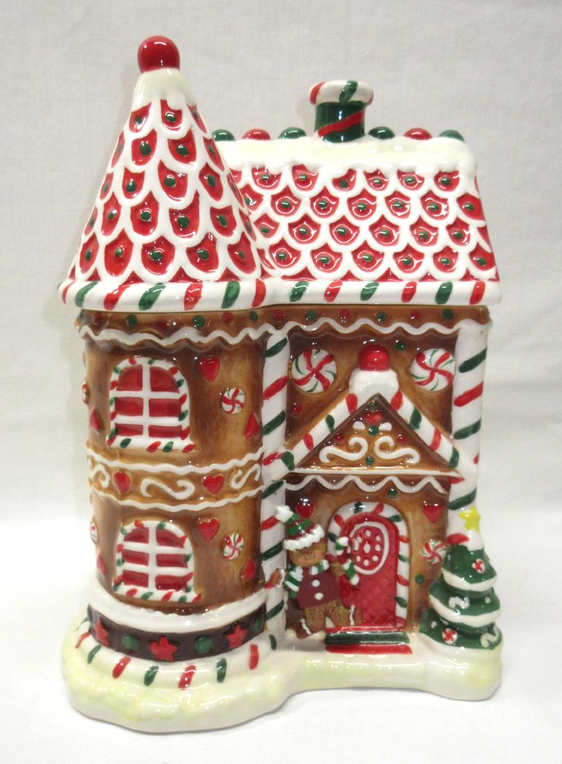 Gingerbread House Cookie Jar - Nov 26, 2018 | Martin Auction Co. in IL