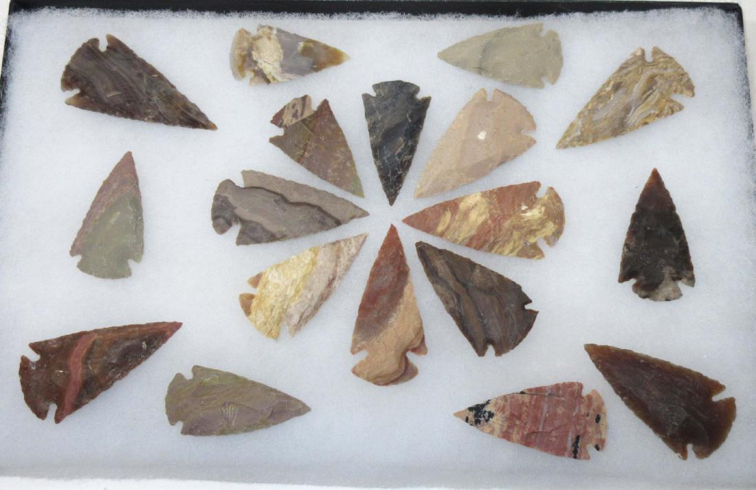 Lot of 18 Modern Arrowheads