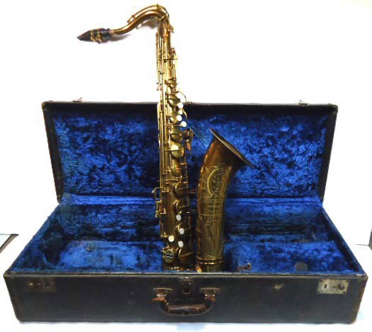 Big "b" Tenor Saxaphone
