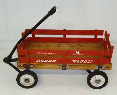 262: Wood Radio Rodeo Wagon