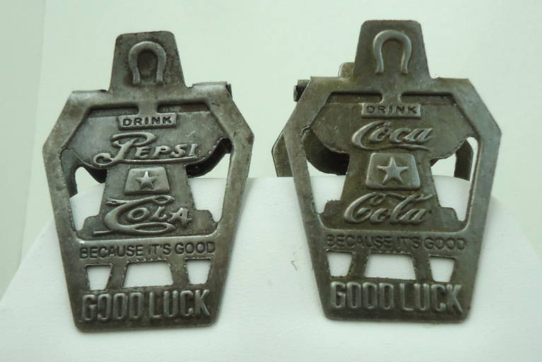 Coca Cola & Pepsi Cola Clips