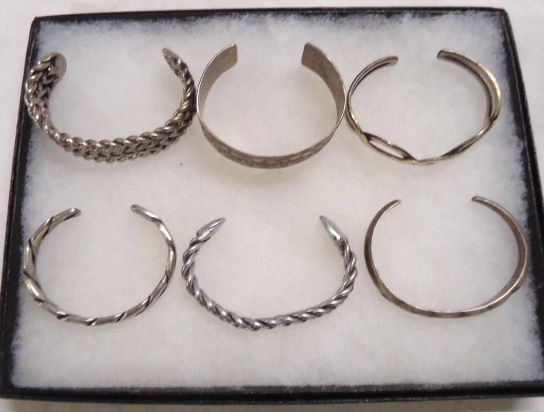 6 Vtg. Indian Silver Bracelets