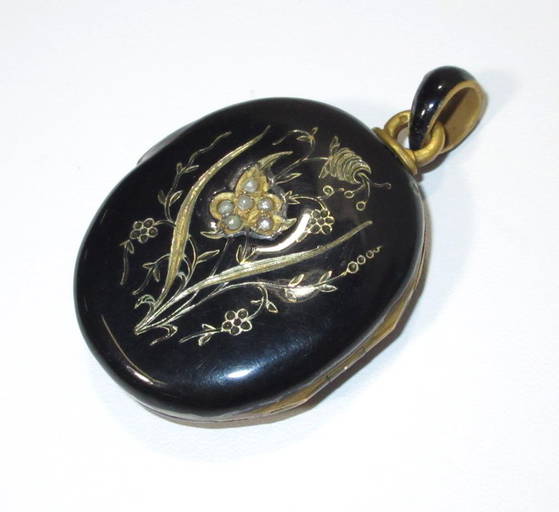 Victorian Enameled Mourning Locket
