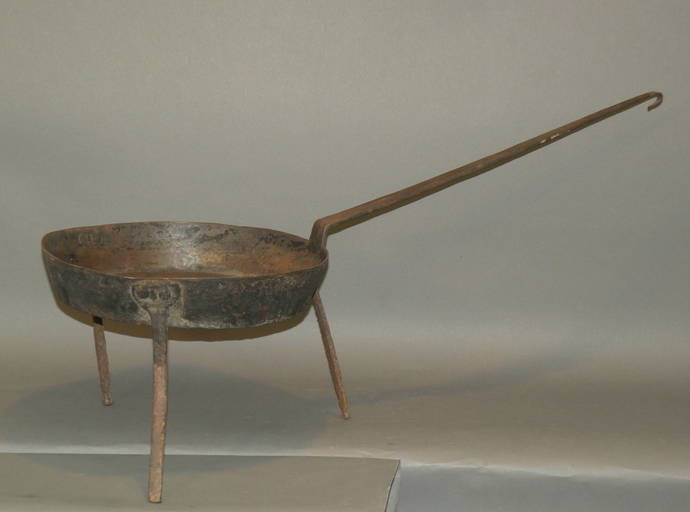 W. Ibach Wrought Iron Spider Pan