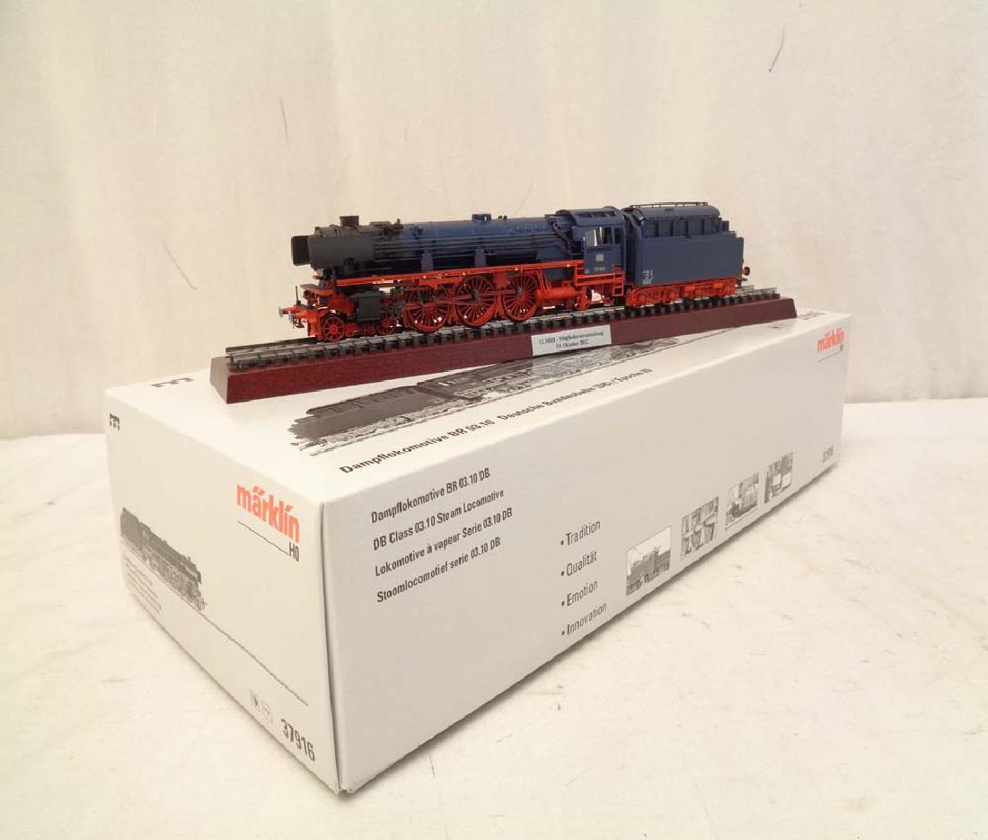Marklin 37916 Ho Scale Br03.10 Steam Engine And Tender