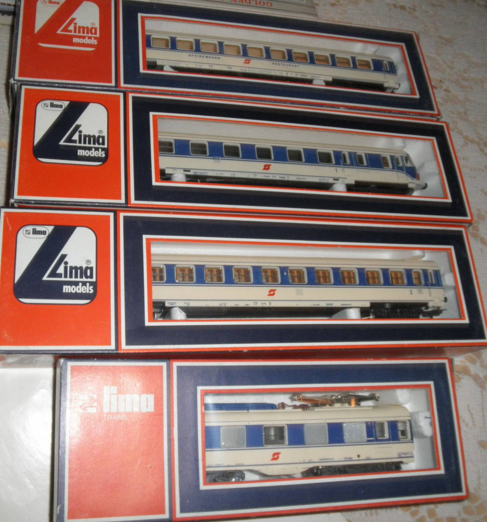 Lima Ho Gauge Transalpine Train Set