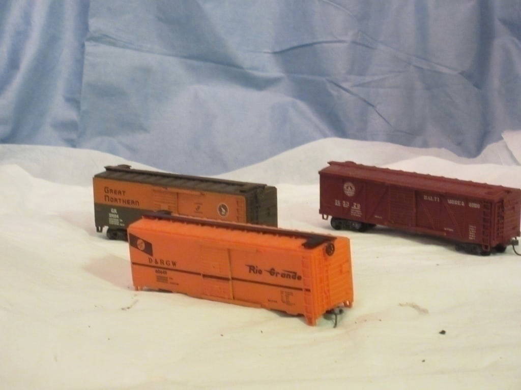 Ho Scale Box Cars Auction