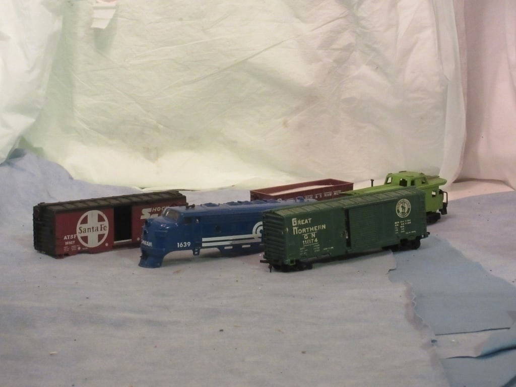 Ho Scale Trains Auction