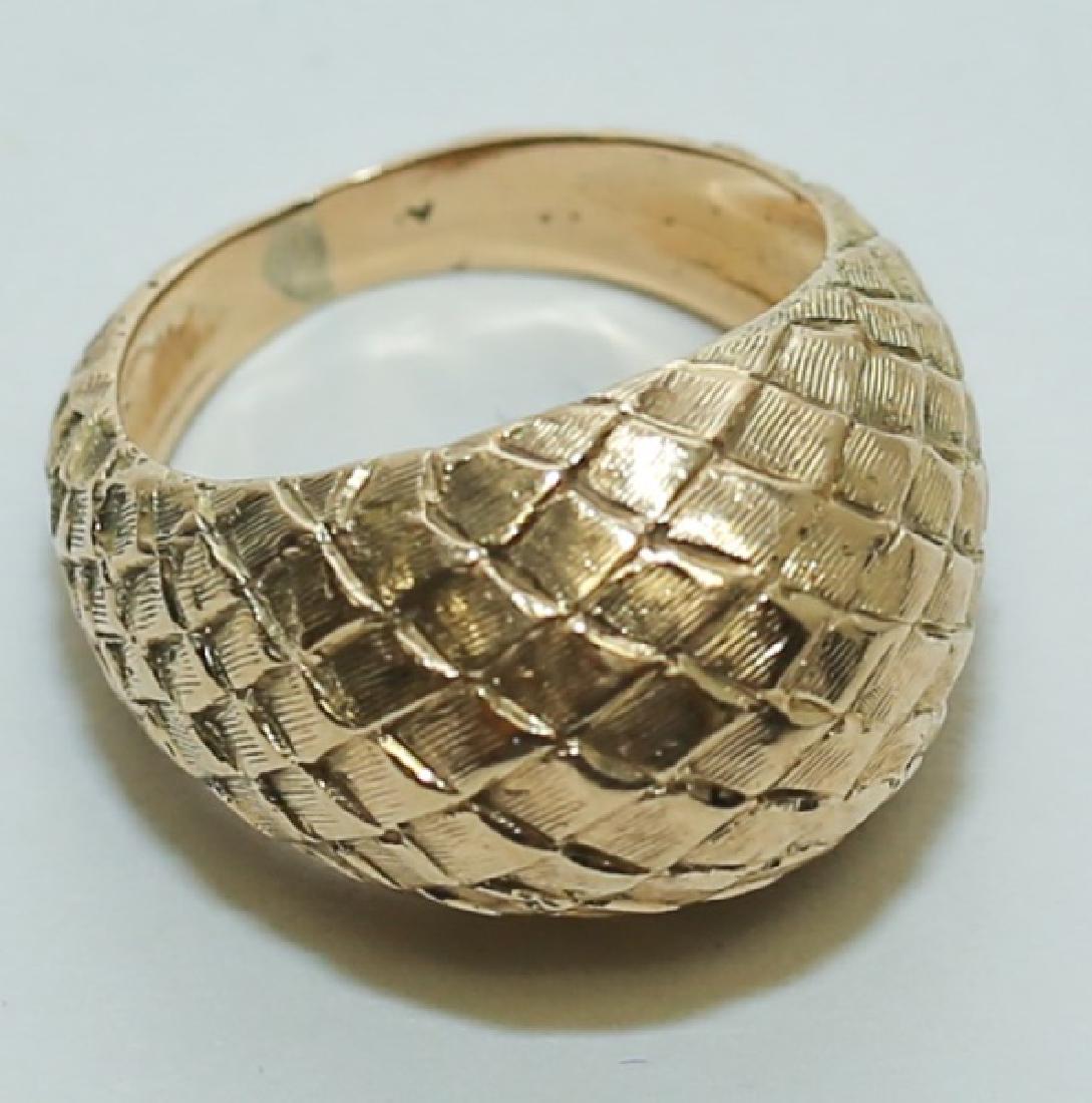 Vintage 14K Gold Domed Basket Weave Ladies Ring