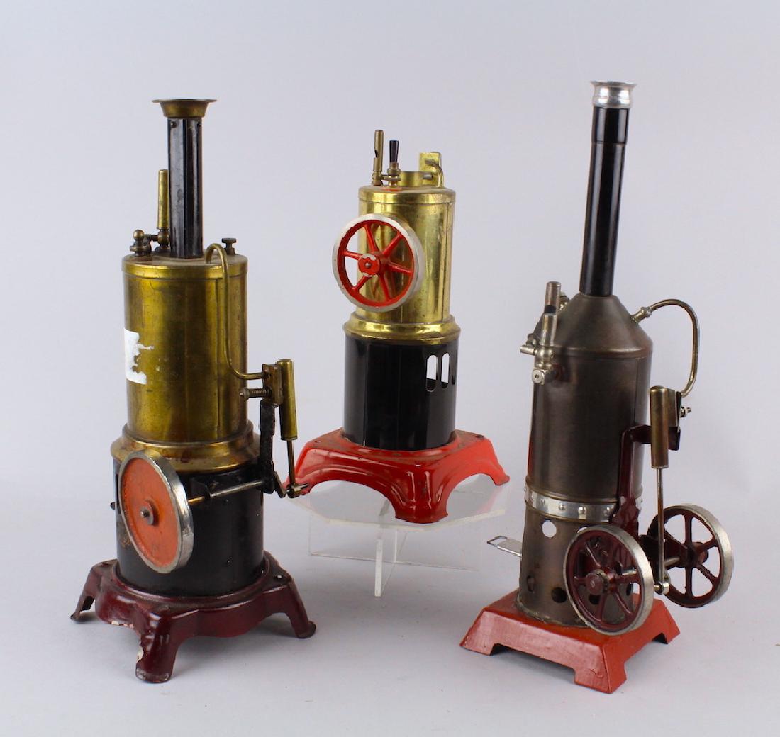 Three Vertical Steam Engines Bing & Fleischmann