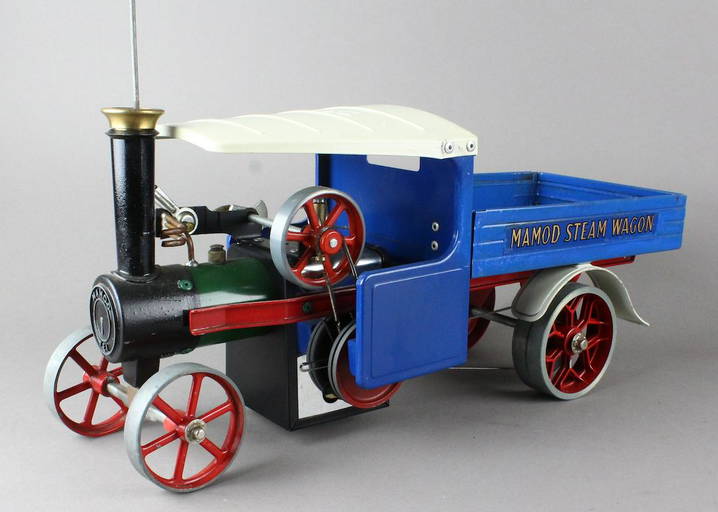 Mamod Steam Engine Tractor Wagon