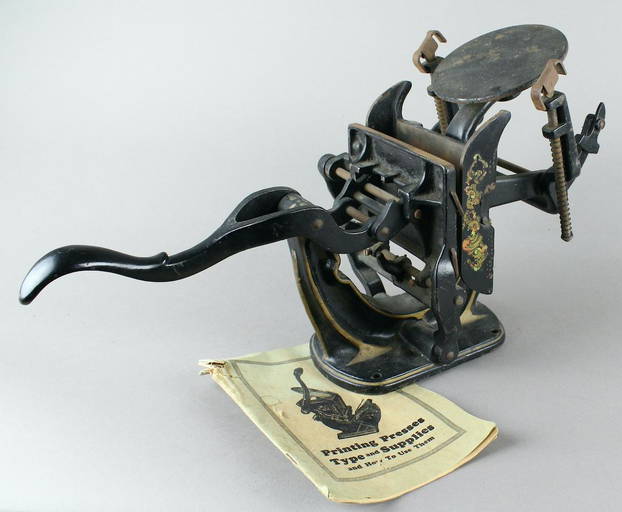 1890 Miniature Cast Iron Printing Press - Mar 19, 2021 | American ...