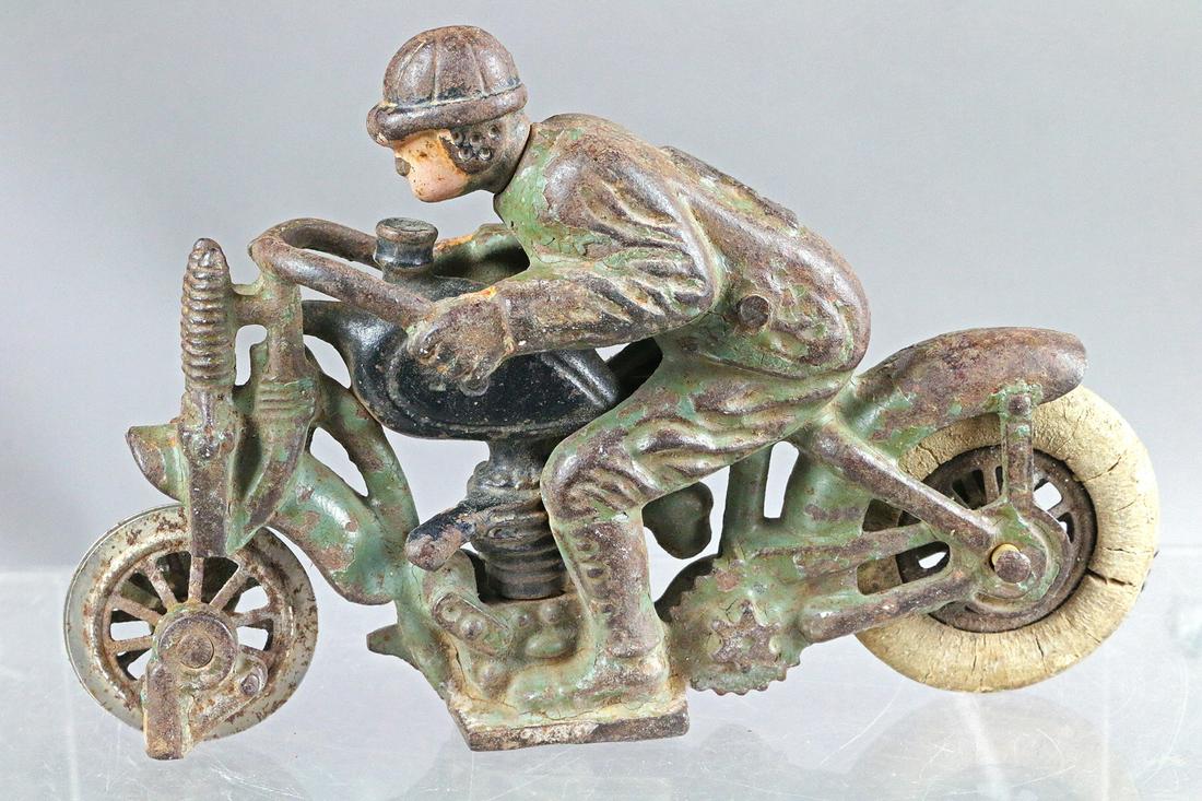 Hubley Harley Davidson Racer Cast Iron Motorcycle