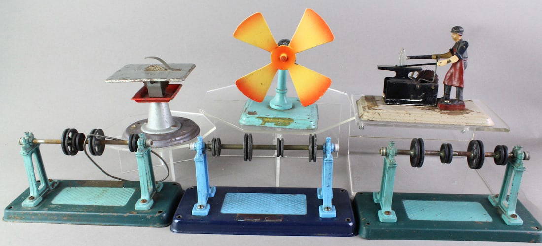 Fleischmann German Tin Steam Toy Accessories Auction