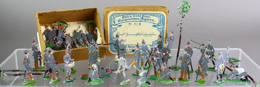 Heinrichsen German Tin Soldier Flats 40+ In Box Auction