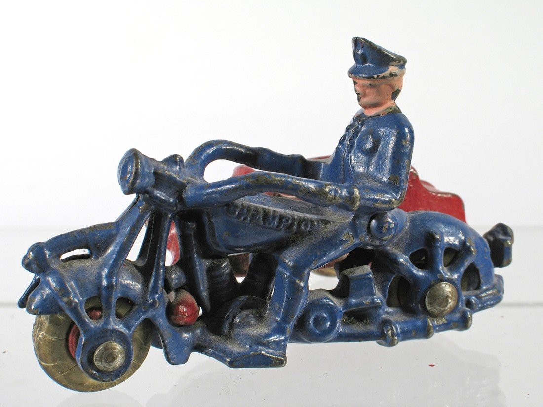 Champion Cast Iron Motorcycle w Sidecar - Apr 16, 2016 | American ...