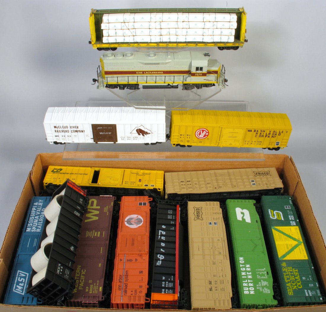 Ho Diesel Locomotive & Rolling Stock