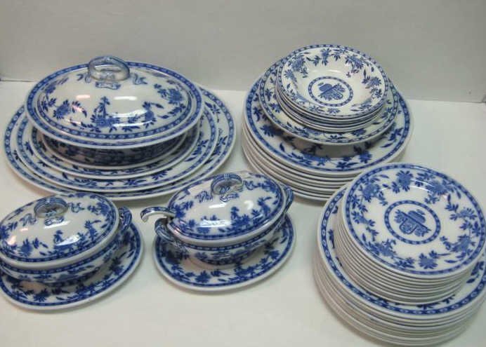 MINTON BLUE AND WHITE 'DELFT' PART SERVICE