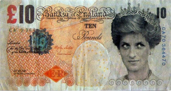 Banksy, 10 Pound banknote : Lot 54