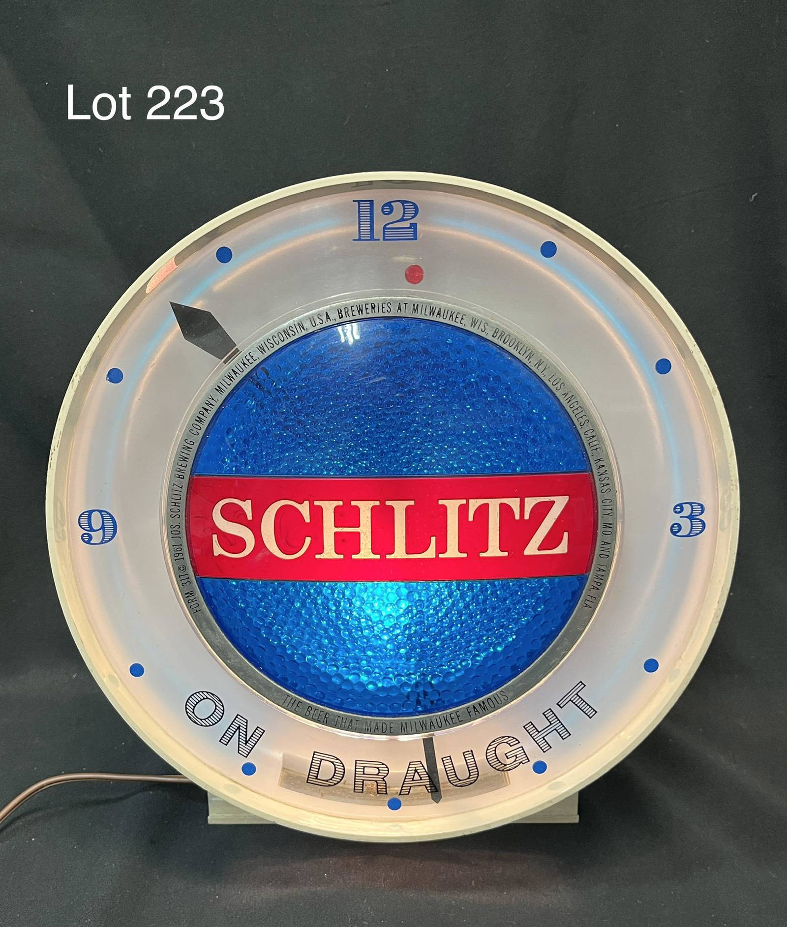 Vintage Lighted Schlitz Beer Clock With Water Motion Auction