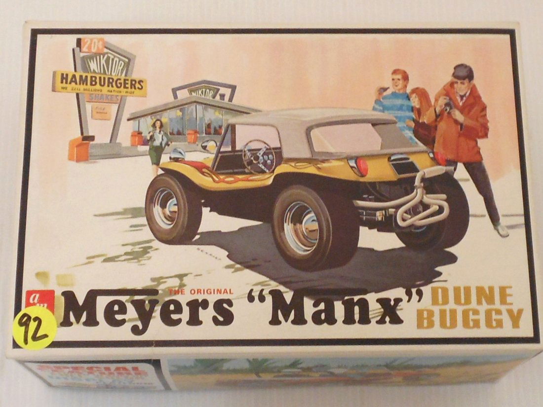 1/25 Scale Meyers "Manx" Dune Buggy Model Kit