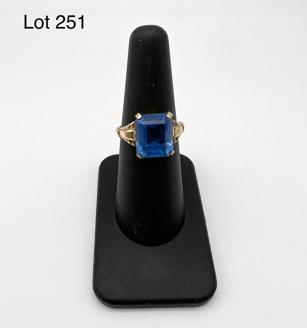 Buy Vintage 10k Rgp Blue Gemstone Ring | Embassy Auctions International ...