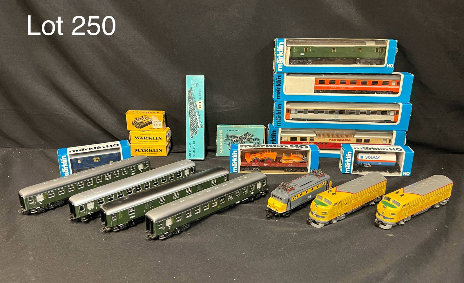 Marklin Trains Ho Scale Lot Auction