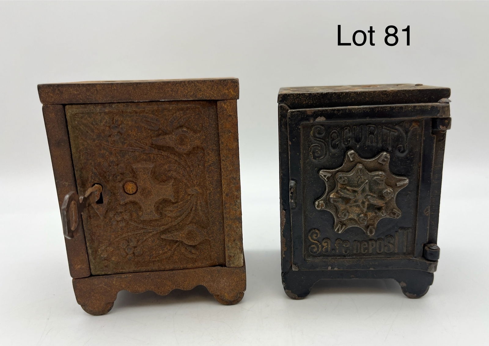 Pair Of Antique Cast Iron Banks Auction