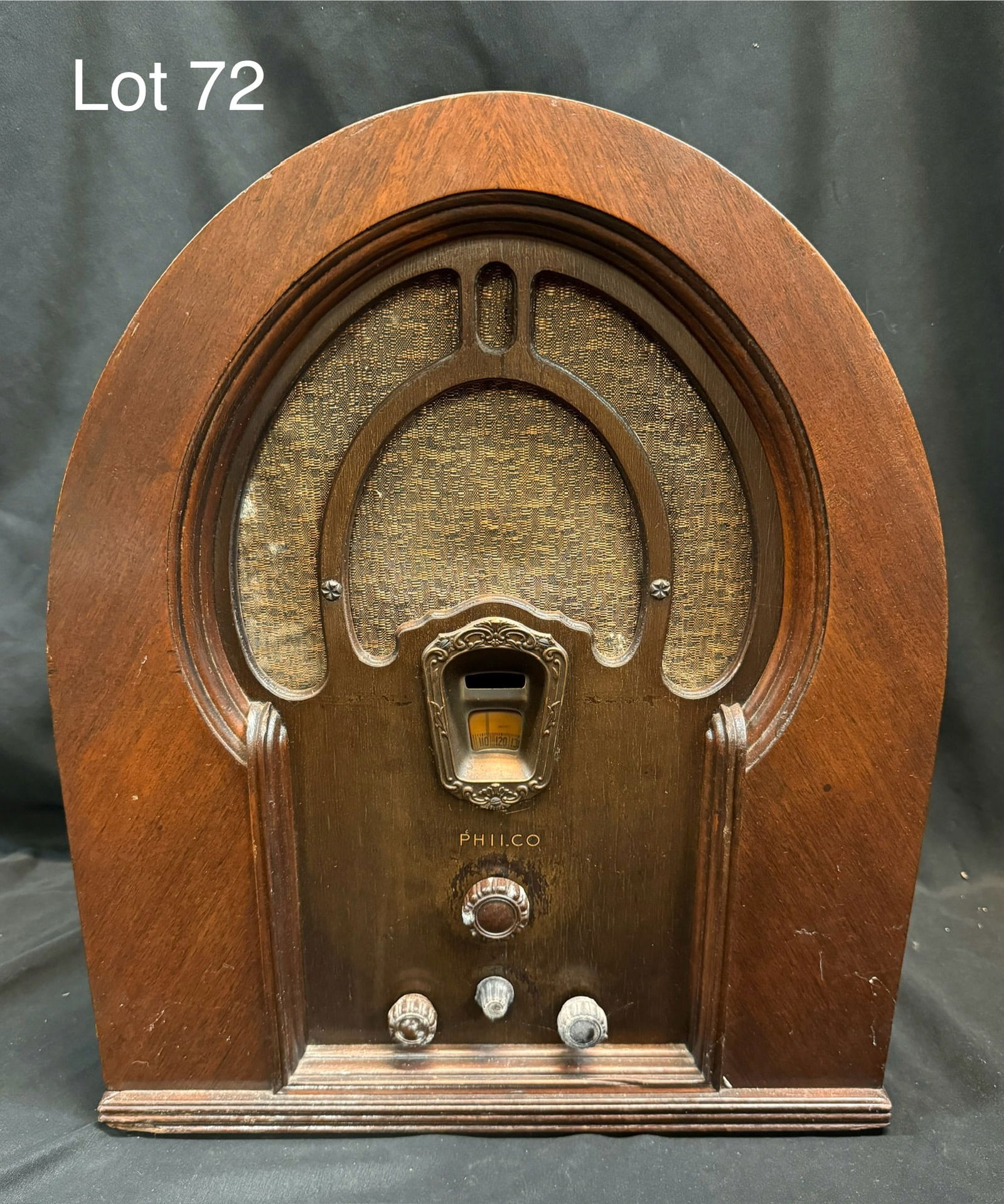 1932 Philco 71 Tube Cathedral Radio