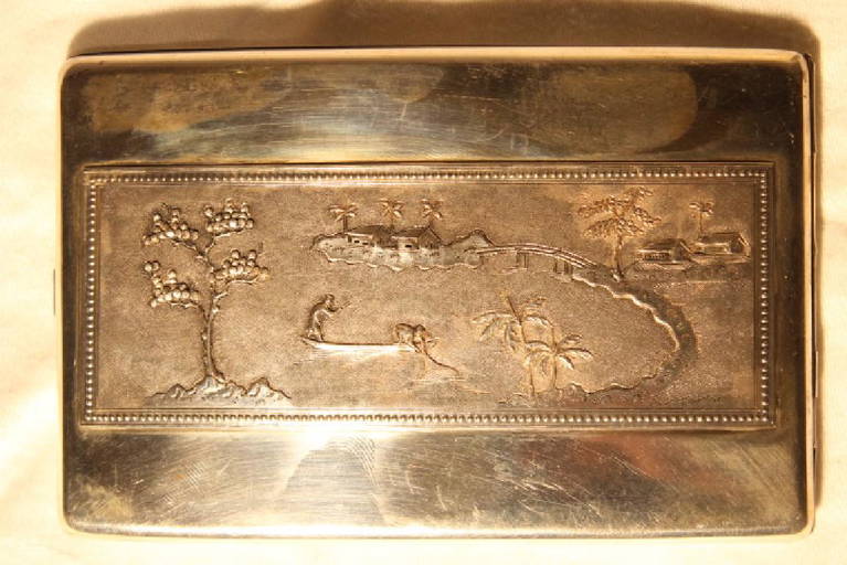 800 Silver, Vietnamese Case