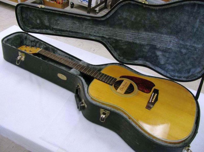 16: Ibanez Acoustic Guitar ~ Birds Eye Maple Body ~ Dea