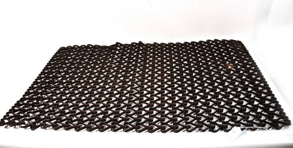 Grate Metal Mats With Hearts