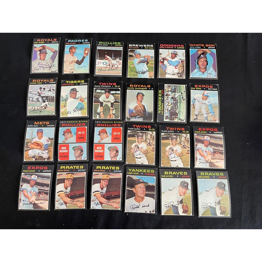 (660) 1971 Topps Baseball Cards Auction