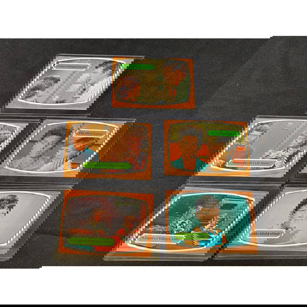 (5)1969 Topps Brady Bunch Cards Auction