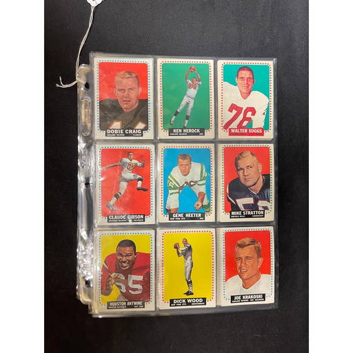 (31) 1964 Topps Football Cards Mixed Grade