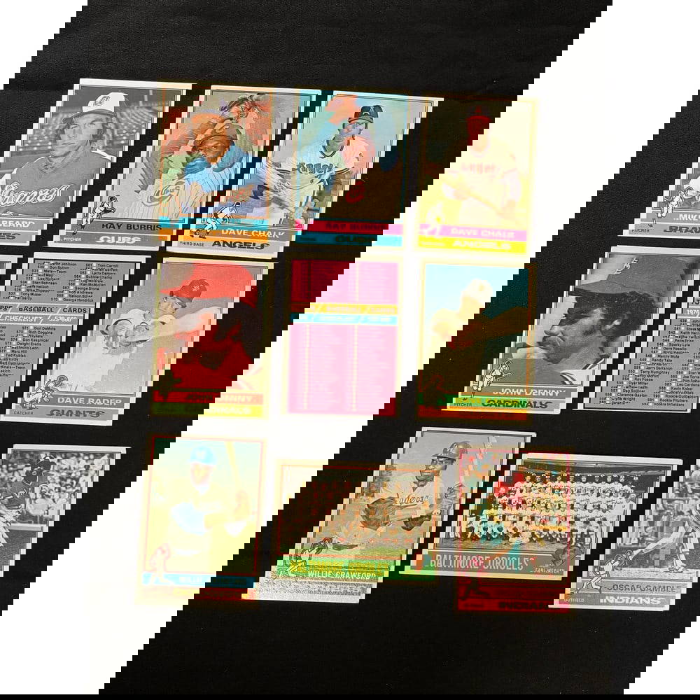 (350) 1973-1977 Topps Football Cards Auction