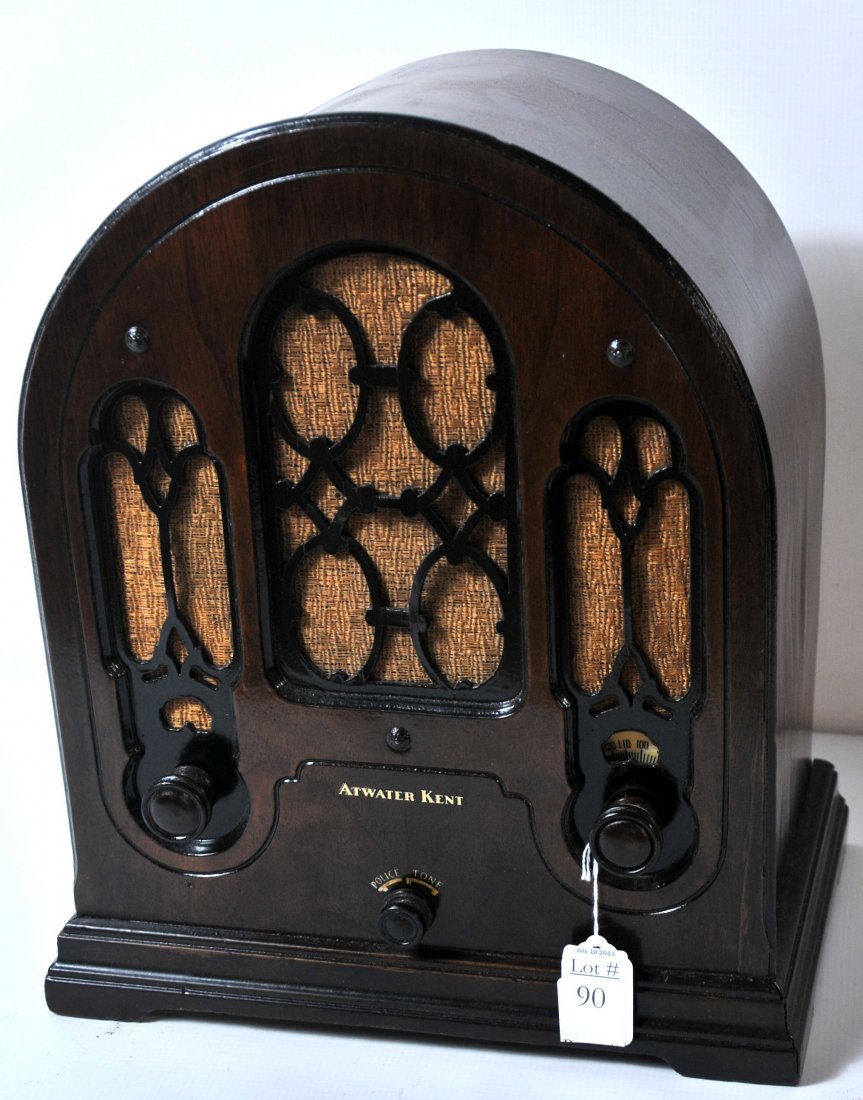 1933 Atwater Kent model 165 Radio