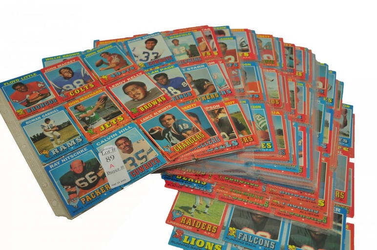 Collection Of 343 1971 Topps Football Cards