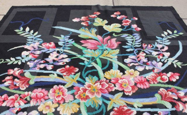Black Floral Rug