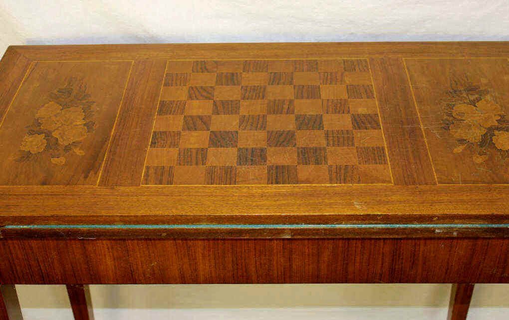 Sheraton Style Inlaid Flip Top Game Table