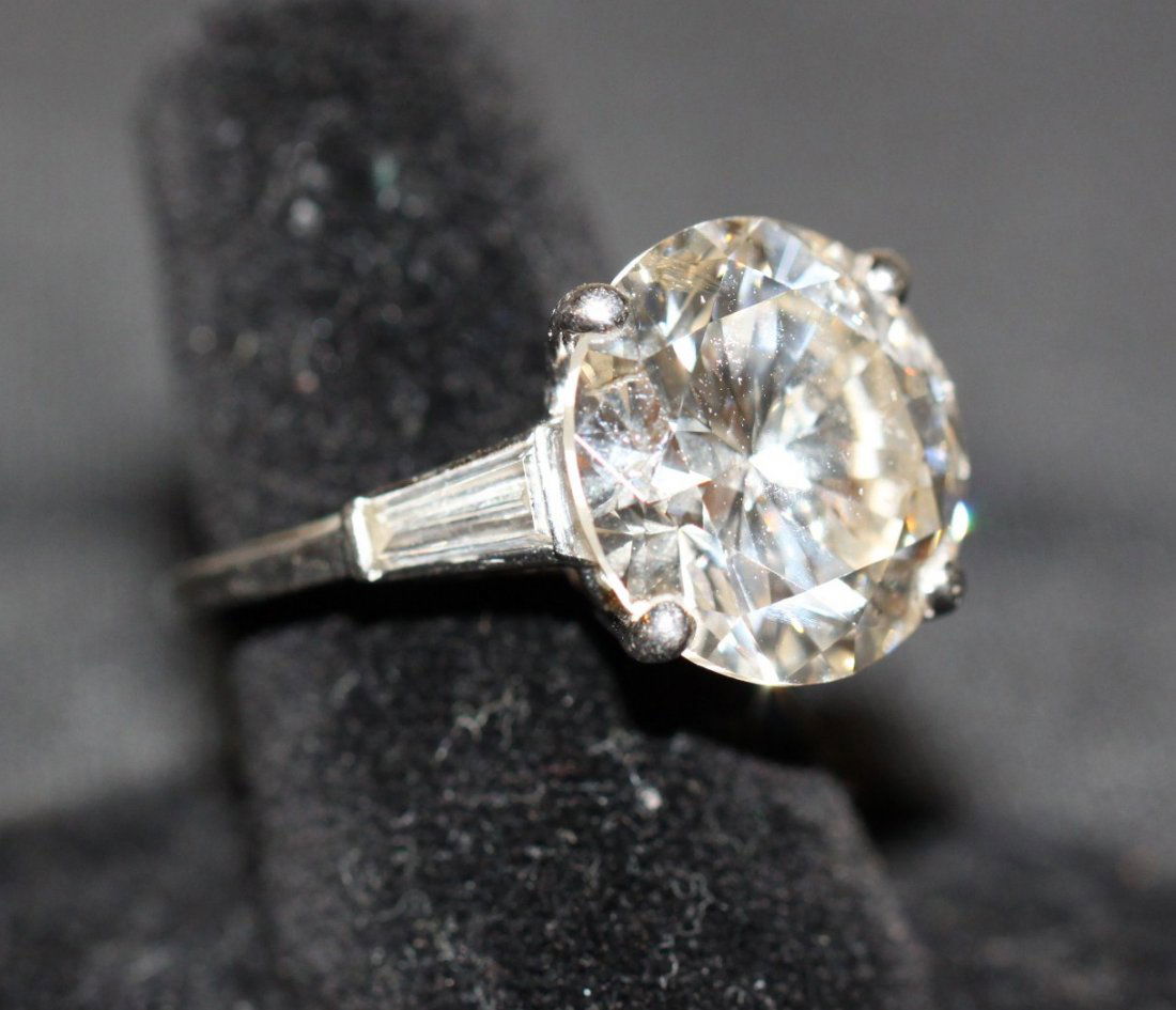 10 Carat Diamond Solitaire