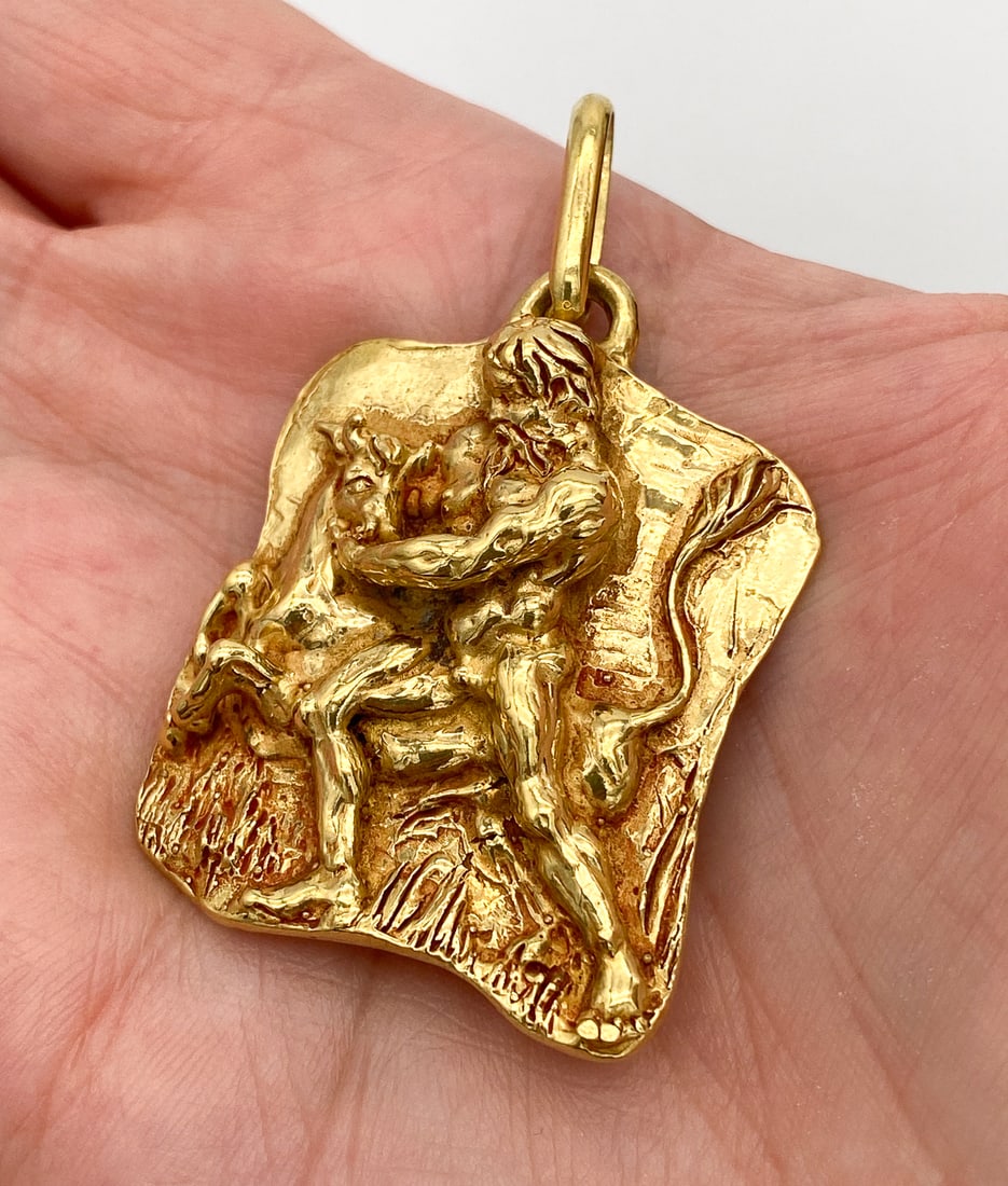 Nino D'antonio Germano Pendant, 18k Yellow Gold Auction