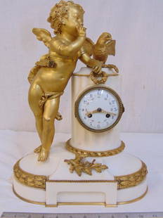 Capodimonte Mantle Clock With White Doves