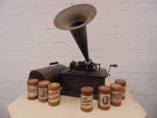 Edison cylinder player with horn and rolls