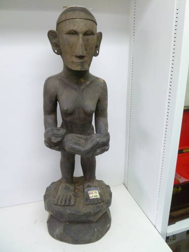 081: Female Bulul With Baby