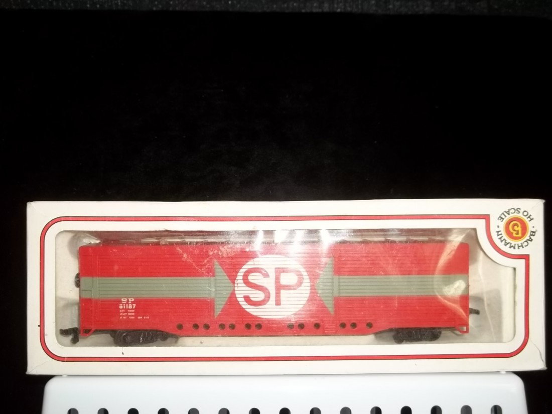 Bachmann Ho Scale Sp Box Car In Box