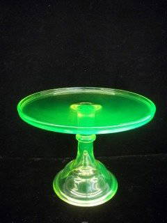 Vaseline Cake Plate 10 Inch