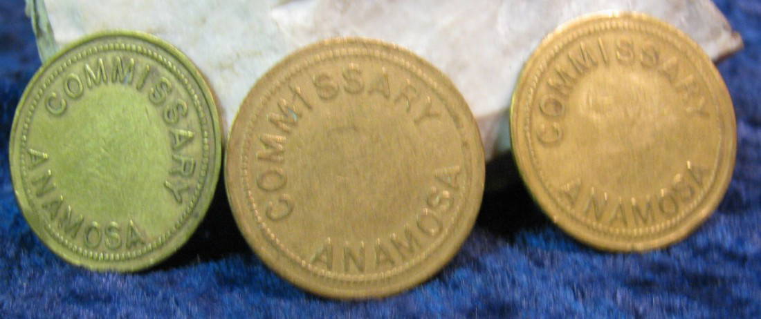 729. Three Piece Anamosa State Prison Token Set. Brass.