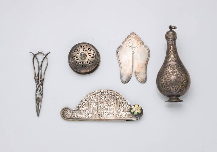 A SILVER BRIS MILAH KIT - Jul 13, 2022 | J. Greenstein & Co., Inc. in NY